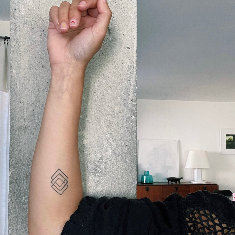 Graphic – Inka Paris